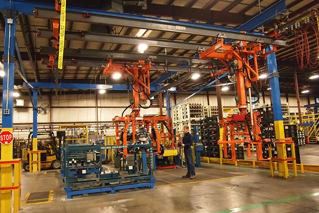 Slide-Column Manipulators Developed by Givens Lifting Systems