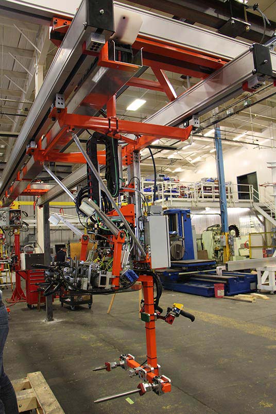 Slide-Column Manipulators Developed by Givens Lifting Systems